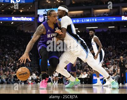 Orlando Magic guard Kentavious Caldwell-Pope goes up to shoot during ...