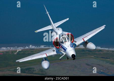 A-4 Skyhawk flying during an air-to-air photo shoot. The A-4 Skyhawk ...