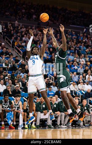 UCLA Bruins forward Eric Dailey Jr. (3) reacts during a NCAA men’s Hall ...