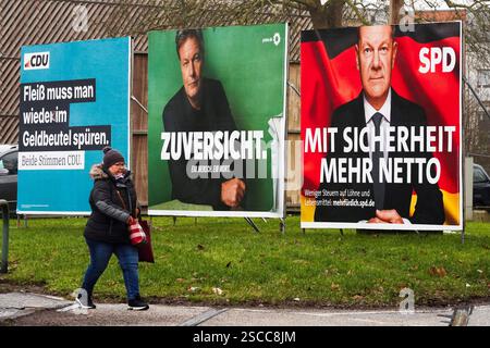 Bundestagswahl 2025. Wahlplakat der CDU Friedrich Merz Starker Kanzler. Starkes Deutschland ...
