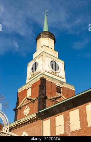 Stockyards Bank building Stock Photo - Alamy