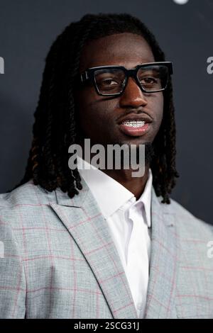 Jacksonville Jaguars wide receiver Brian Thomas Jr. (7) pulls in a ...