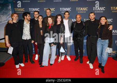 Schauspielerin Ania Niedieck und Julia Wiedemann kommt zum Sommerfest ...