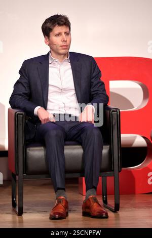 Sam Altman, Co-Founder und CEO von OpenAI, Podiumsdiskussion in der TU ...