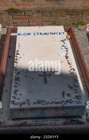 Grave of Igor Stravinsky, 1882-1971, composer and conductor, Isle of ...