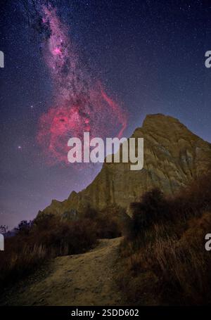 Astronomical Twilight and the Gum nebula above Glendhu Bay, Wanaka, New ...