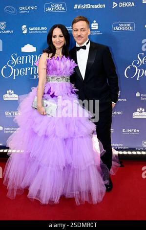 Tom Wlaschiha beim 17. SemperOpernball 2025 in der Semper Oper. Dresden ...