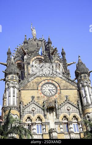Victoria Terminus VT now Chhatrapati Shivaji Terminus station CST ...