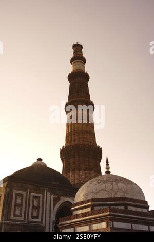 Sunset at Alai Darwaza, Imam Zamin's Tomb, Qutab Minar, built in 1311 ...