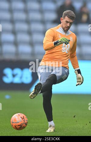 Ipswich Town goalkeeper Alex Palmer (left) and Liam Delap applaud the ...