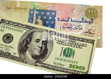 Obverse sides of an old 100 LE EGP one hundred Egyptian cash money ...