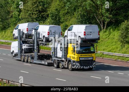 Arnold Clarke; HGV Haulage delivery trucks, lorry, transportation ...