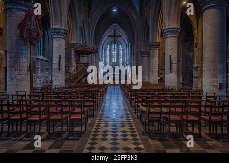 Brussels, Belgium - 02 02 2019: Interior of the main mirror hall with ...