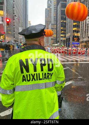 New York Police Department Auxiliary Policeman, NYPD, Manhattan, New ...