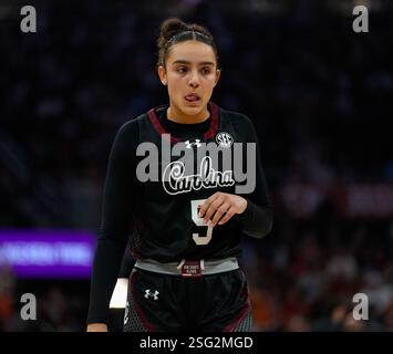 South Carolina guard Tessa Johnson (5) plays Florida during the second ...