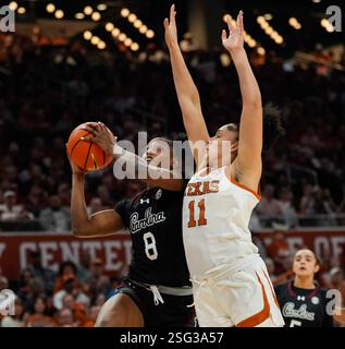 South Carolina forward Joyce Edwards brings the ball upcourt during the ...