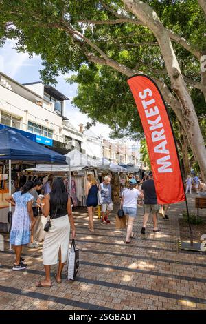 Australian market stalls at Manly Beach market day on the Corso, stall ...