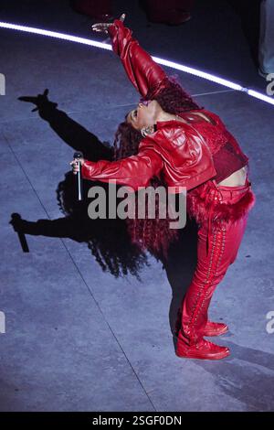SZA performs during the Apple Music Halftime Show at The Caesars ...