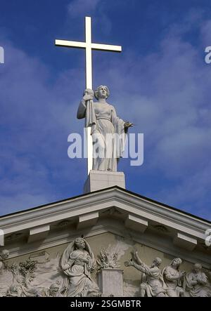 Roman statue of Flavia Julia Helena, mother of Constantine the Great ...