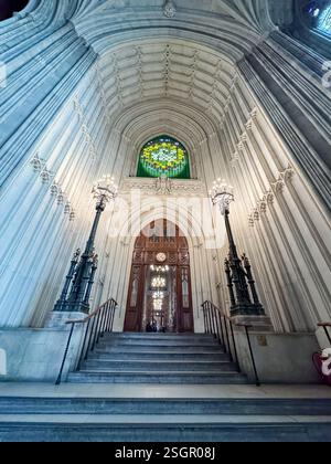 Hammer Beam Roof, Parliament, London Stock Photo - Alamy