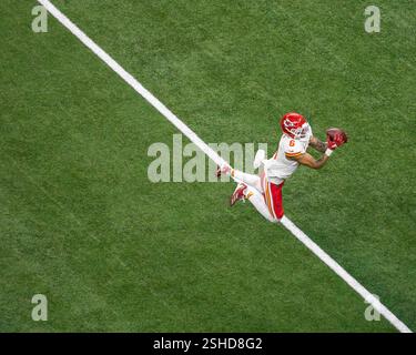 Kansas City Chiefs safety Bryan Cook (6) against the Los Angeles ...
