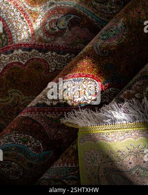 Design for decorative edge of a rug Stock Photo - Alamy