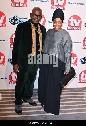 Rudolph Walker and Angela Wynter attends the ‘TV Choice Awards 2025 ...