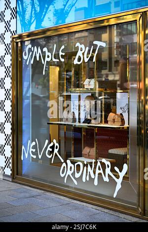 shop window displays Japan Stock Photo - Alamy