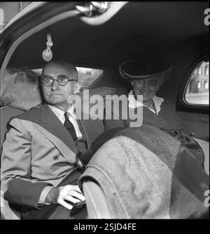 Luigi Einaudi mit seiner Ehefrau Ida Einaudi#Luigi Einaudi with his ...