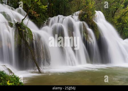 Cascade des Tufs, Les Planches-pres-Arbois, Jura, France Stock Photo ...