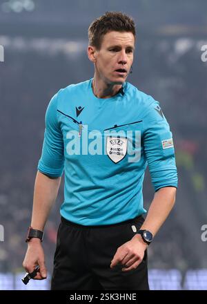 referee Daniel Siebert looks on during the German 1. Bundesliga match ...