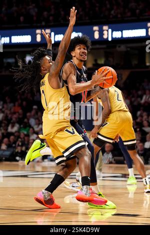 Auburn guard Chad Baker-Mazara (10) reacts after hitting a 3-point shot at the buzzer against ...