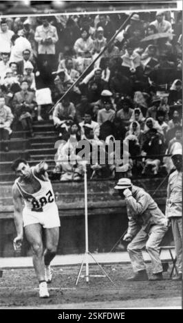 Olympische Spiele von Tokio, 1964: Judoka Eric Hänni gewinnt ...
