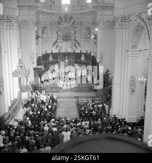 Priesterweihe in der St. Urseren-Kathedrale in Solothurn 1958# ...