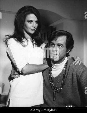 Robert Culp, Natalie Wood in "Bob & Carol & Ted & Alice" 1969#Robert ...