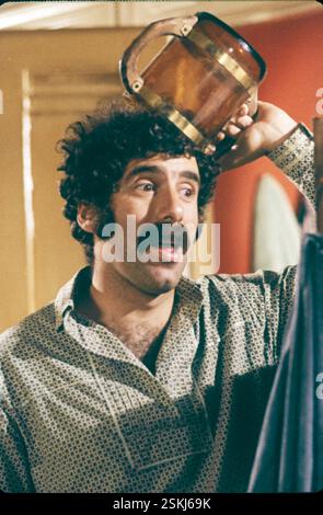 GETTING STRAIGHT, Elliott Gould, 1970 Stock Photo - Alamy