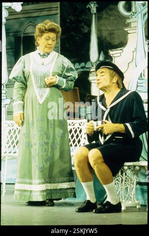 Ruedi Walter und Margrit Rainer in: 'Holiday in Switzerland' 1975 # ...