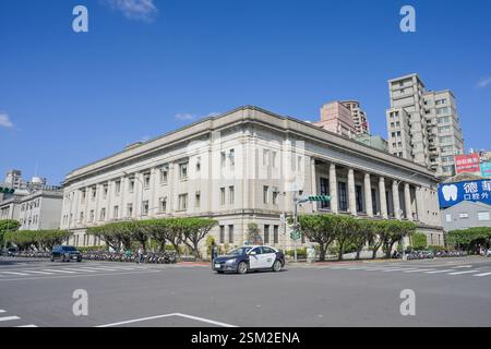 Bank of Taiwan, Chongching South Road, Taipeh, Taiwan *** Bank of ...
