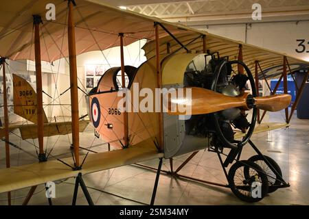 The Caudron G.3, a French reconnaissance aircraft from World War I, is ...