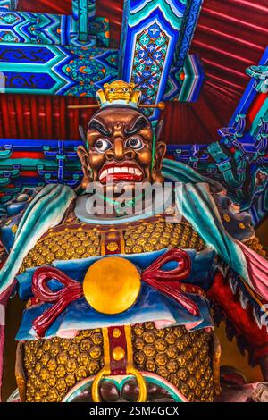 Colorful Entrance Guardian Statue Tianhou Queen of Heaven Taoist Temple ...