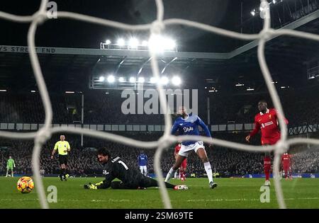 Everton's Beto scores their side's first goal of the game during the ...