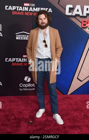 Peter Glanz bei der Weltpremiere des Kinofilms 'Captain America: Brave ...