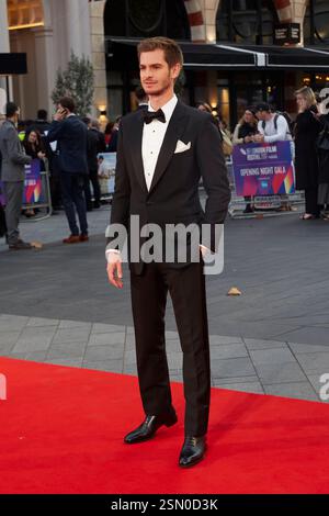 Andrew Garfield attends the red carpet of the movie After the hunt at ...