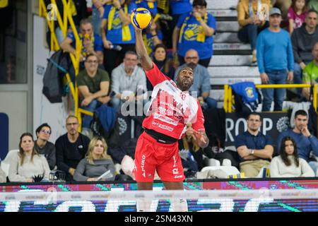 Simon Robertlandy ( Gas Sales Bluenergy Piacenza ) Agustin Loser ( Sir ...