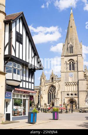 Sleaford Parish Church of St Denys, Sleaford Stock Photo - Alamy