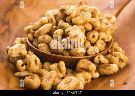 Popped wheat grains, lodz, poland Stock Photo - Alamy