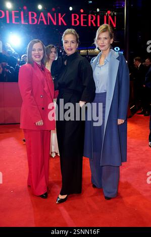 Nina Hoss, Ina Weisse, Saskia Rosendahl bei der Premiere Das Licht und roter Teppich zur ...