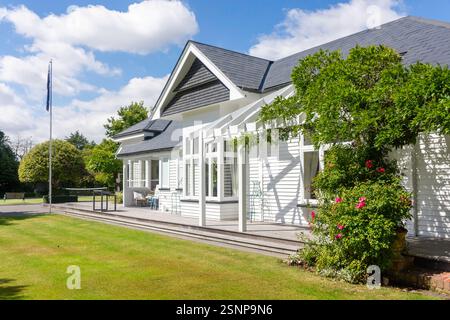Kate Sheppard House (suffragist) and garden, Clyde Road, Ilam ...