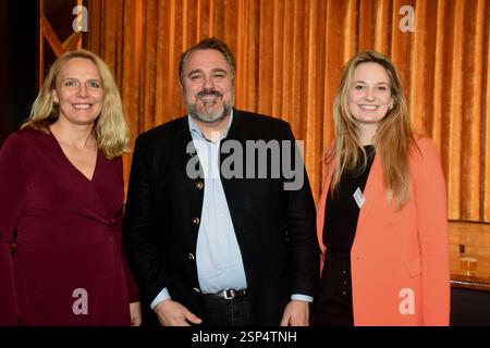 Julika Sandt FDP Bundestagskandidatin Daniel Foest FDP MdB Susanne ...