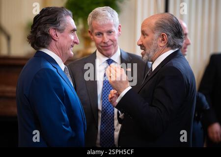 Interior Secretary Doug Burgum, left, tours the Lincoln Memorial ...
